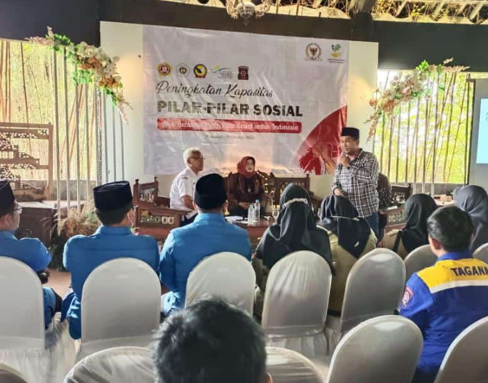 Peningkatan Kapasitas Pilar-pilar Sosial Oleh Hj.Anisah Syakur – CBN ...